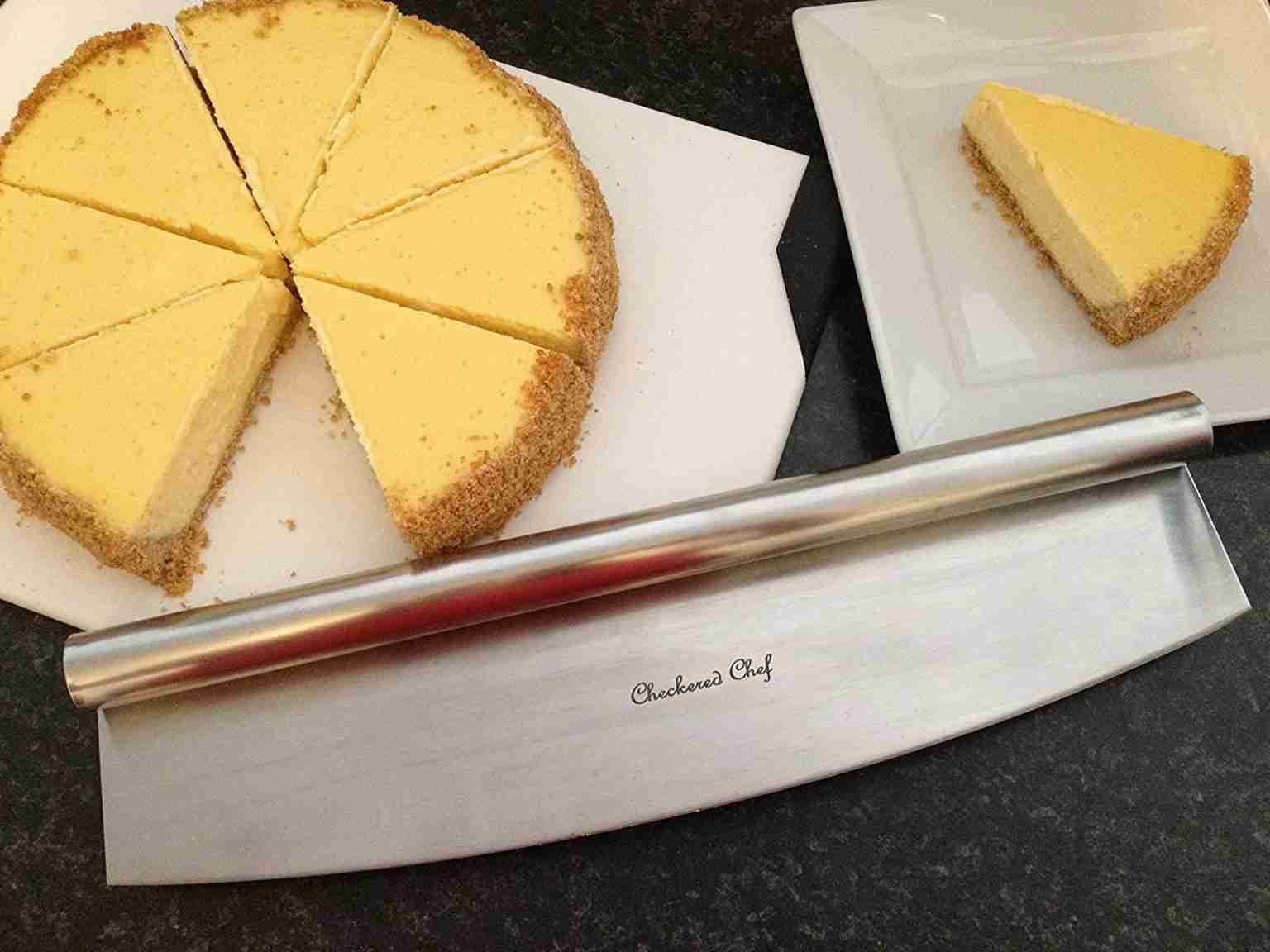 Best Pizza Cutter: Tips On How To Choose Your Perfect Instrument